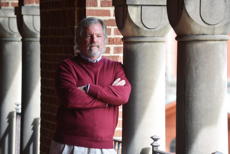 Ex-Air Force pilot shares knowledge to broaden students’ horizons ...